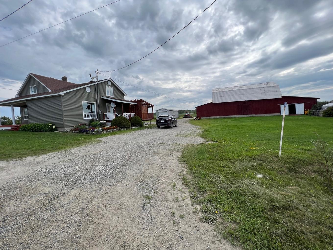 628 Route De L'Île-Nepawa, Sainte-Hélène-De-Mancebourg, QC, J0Z 2T0 ...