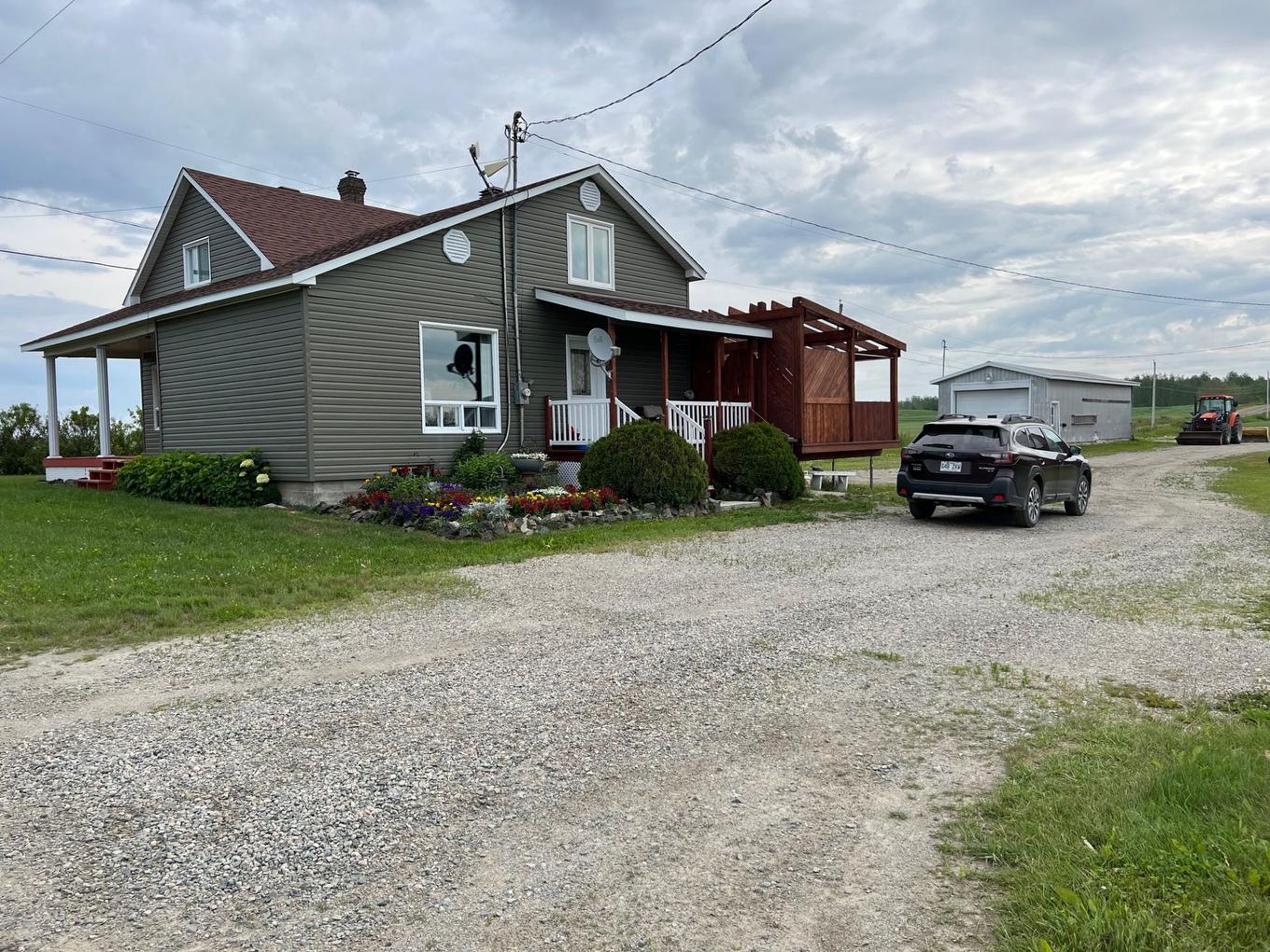 628 Route De L'Île-Nepawa, Sainte-Hélène-De-Mancebourg, QC, J0Z 2T0 ...