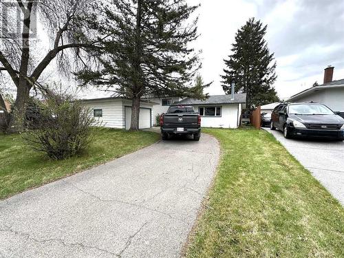 11 Kingsland Place Sw, Calgary, AB, T2V 2K1 - house for sale | Listing ...