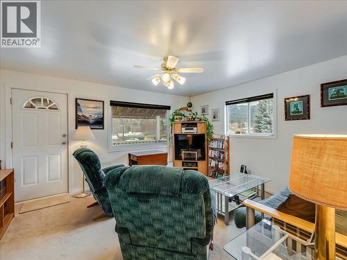 95 Pine Avenue, Fruitvale, BC, V0G 1L0 - house for sale | Listing ID ...