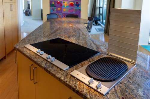 503-2605 Windsor Rd, Oak Bay, BC, V8S 5H9 - Single Family Property For ...