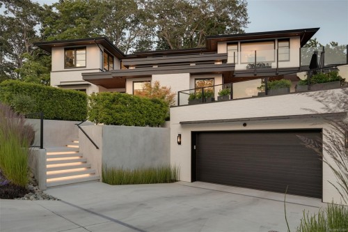 717 Robleda Cres, Victoria, BC, V8S 3K6 - house for sale | Listing ID ...