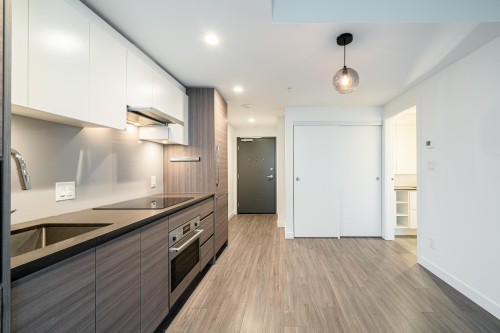 2307-13655 Fraser Highway, Surrey, BC, V3T 0P8 - Single Family Property ...