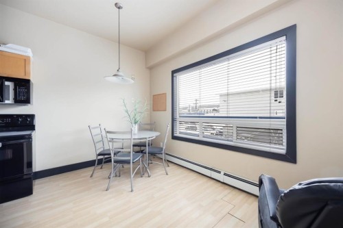 212-8026 Franklin Avenue, Fort Mcmurray, AB, T9H 5K3 - copropriété à ...