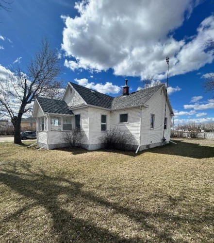 204 Grand Avenue, Carmangay, AB, T0L 0N0 - house for sale | Listing ID ...