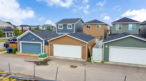 124 Red Embers Crescent Ne, Calgary, AB, T3N 0R4 - house for sale ...