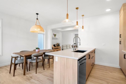 33 Shale Avenue, Cochrane, AB, T4C 3G6 - house for sale | Listing ID ...